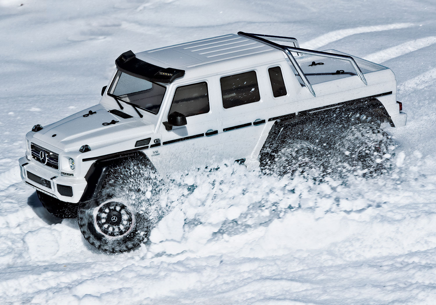Traxxas TRX-6 Mercedes-Benz G 63 AMG 6x6 RC Truck (TRA88096-4)