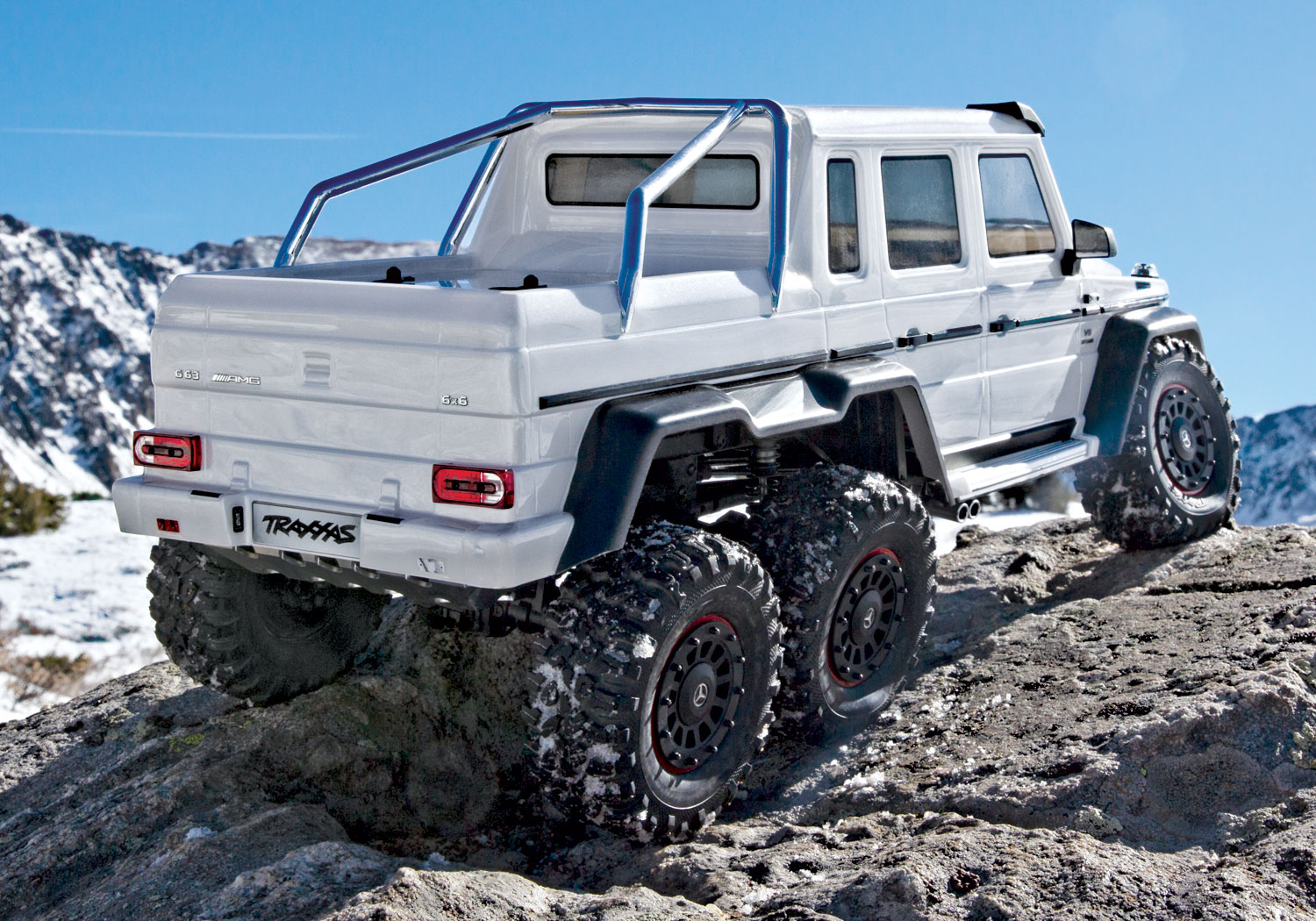 Traxxas TRX-6 Mercedes-Benz G 63 AMG 6x6 RC Truck (TRA88096-4)