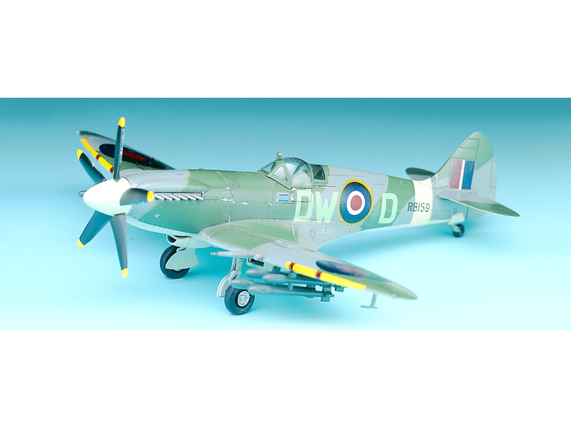 Academy Supermarine Spitfire Mk.XIVC (1:72) (AC-12484) | Astra
