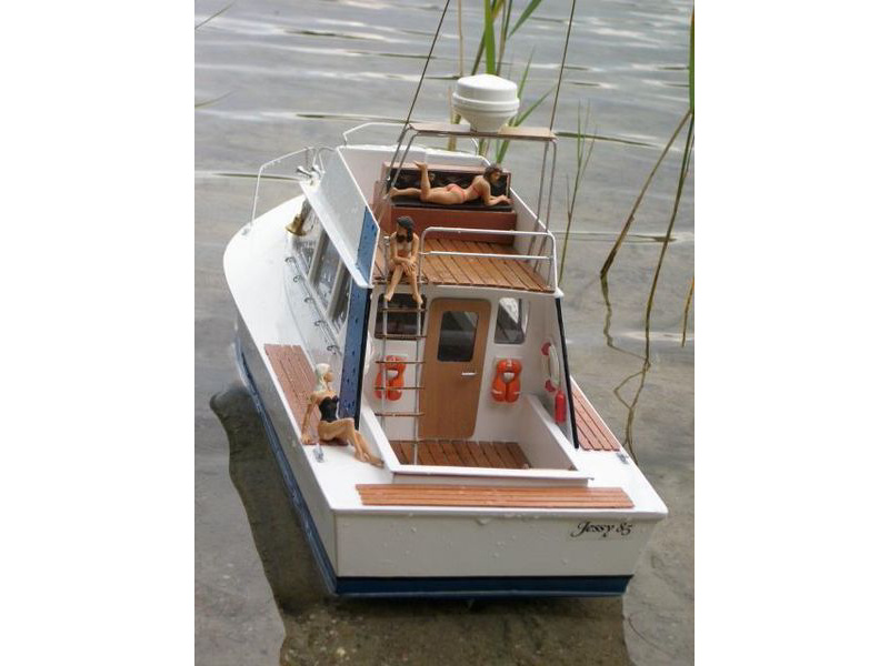 Krick Motorová jachta Lisa kit (KR-20320) | Astra