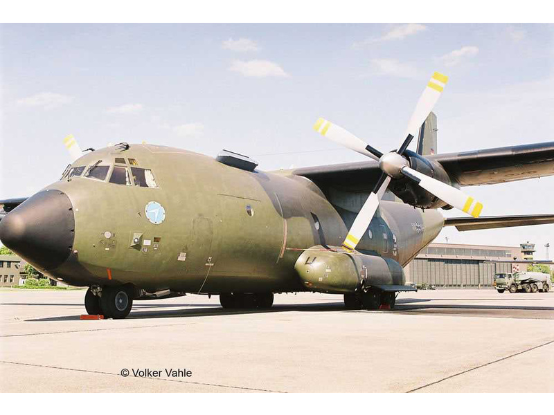Revell Transall C-160 Eloka (1:72) (RVL03916) | Astra