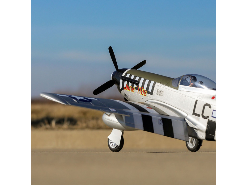 E-flite P-51D Mustang 1.2m SAFE Select BNF Basic